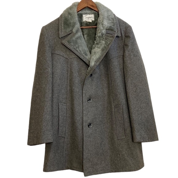 Vintage | Jackets & Coats | Vintage Overcoat Mens 44 Gray Wool Faux Fur ...